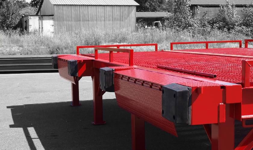 What is a Loading Dock Leveler? | Dura-Ramp